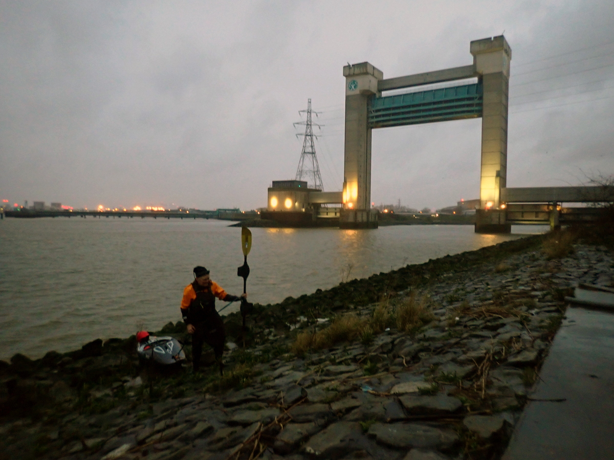 Kayaking the River Roding & Barking Creek, from the Thames to Ilford ...