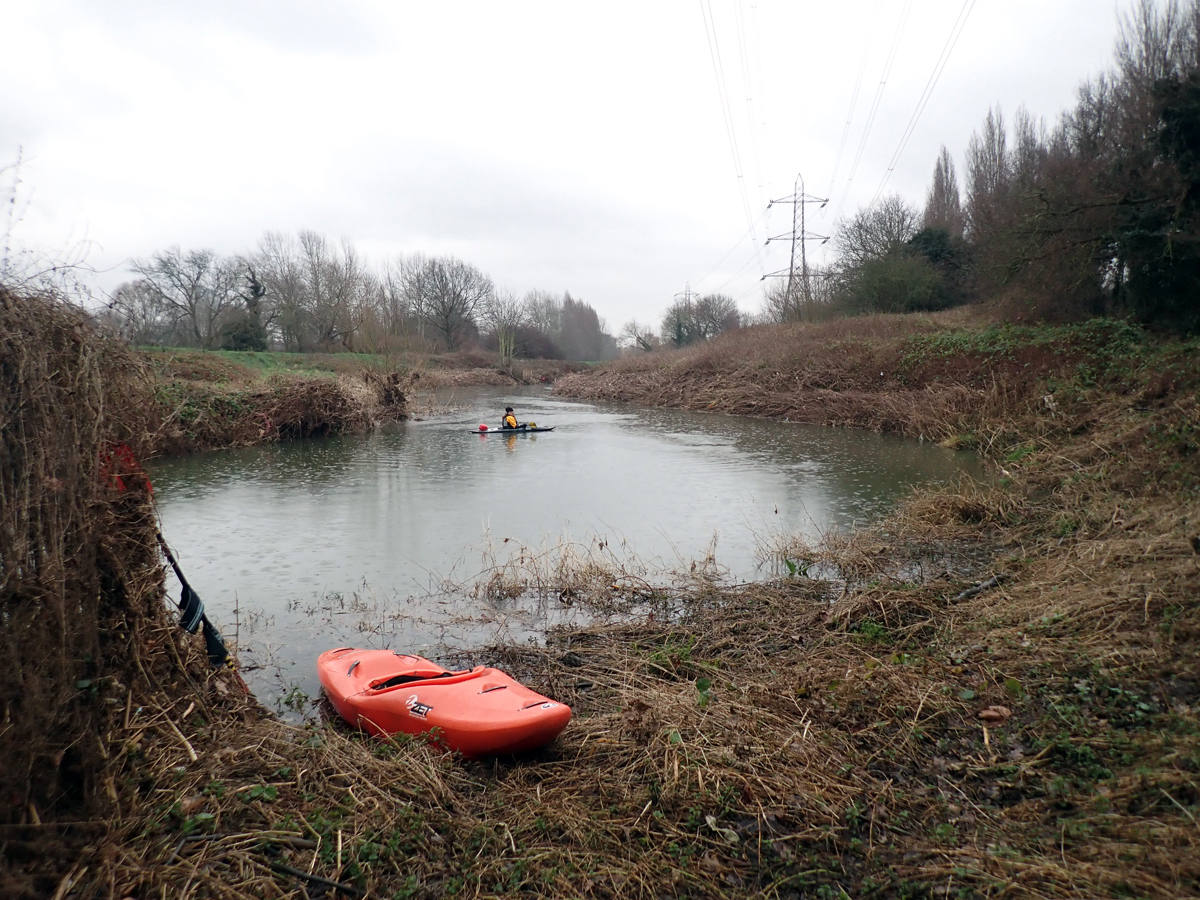 Kayaking the River Roding & Barking Creek, from the Thames to Ilford ...