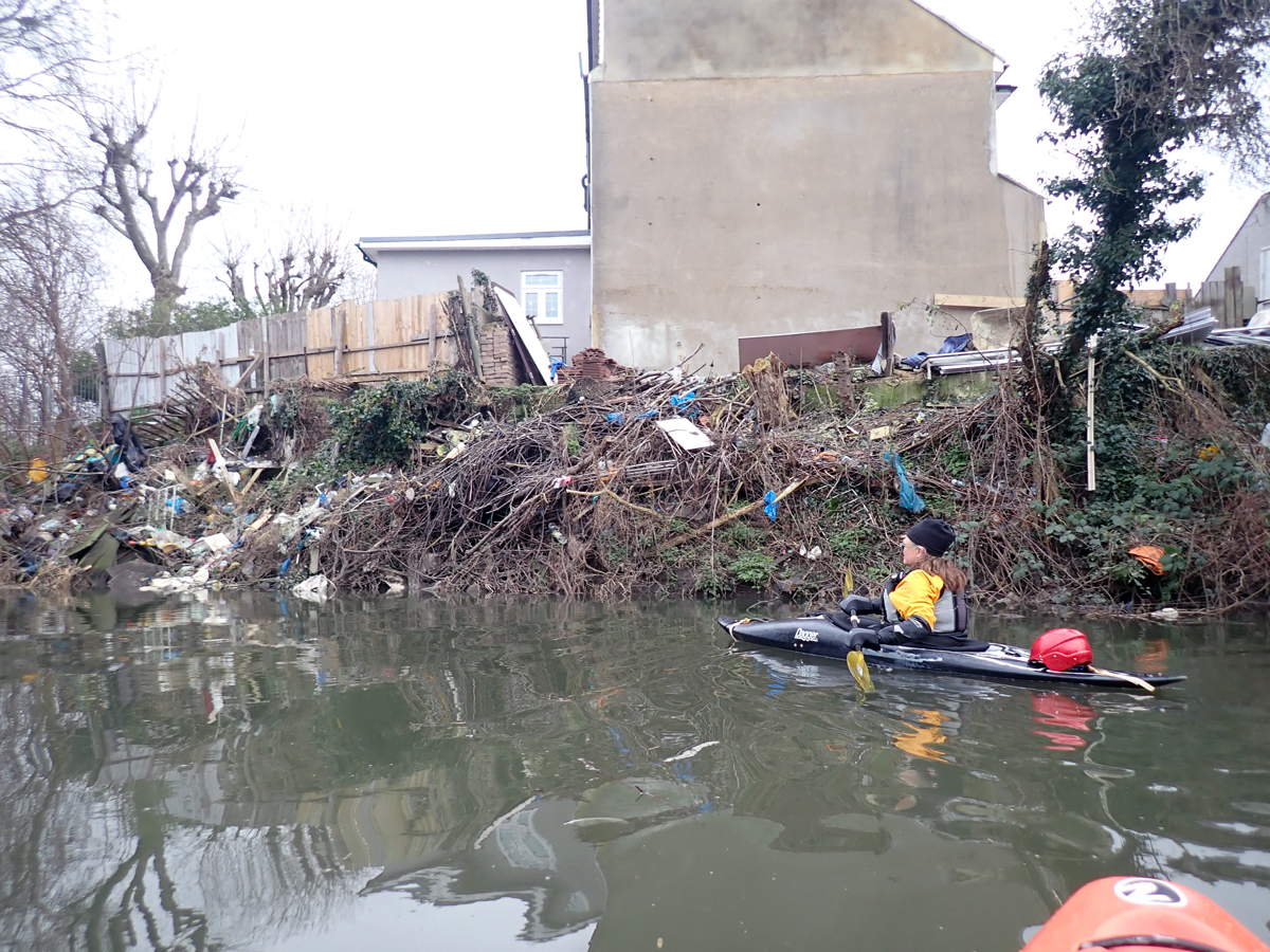 Kayaking the River Roding & Barking Creek, from the Thames to Ilford ...